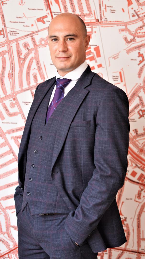 Meet the Benjamin Stevens Team at the Hub-partner-agents Office